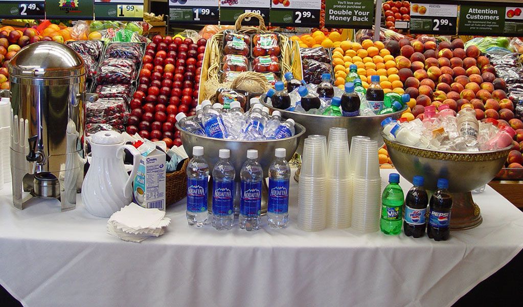 Beverage Service - Rainer's Gourmet Catering