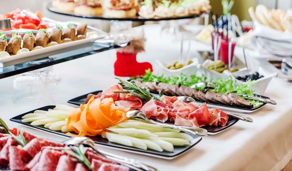 Home Catering Menus - Rainer's Gourmet Catering